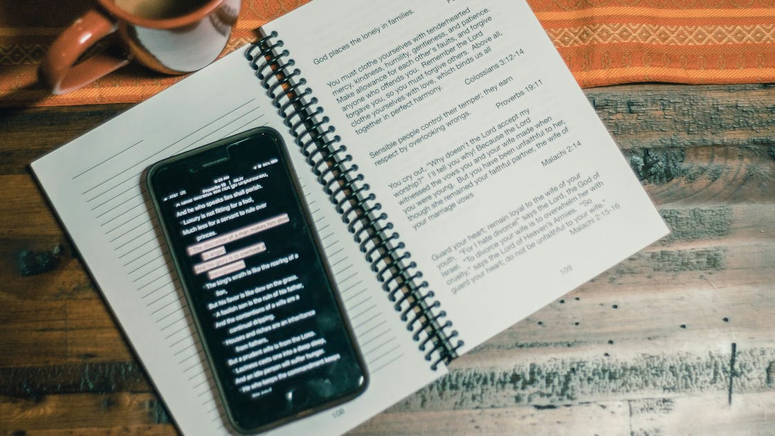 3 Ways Technology Can Grow Your Faith | Finds.Life.Church