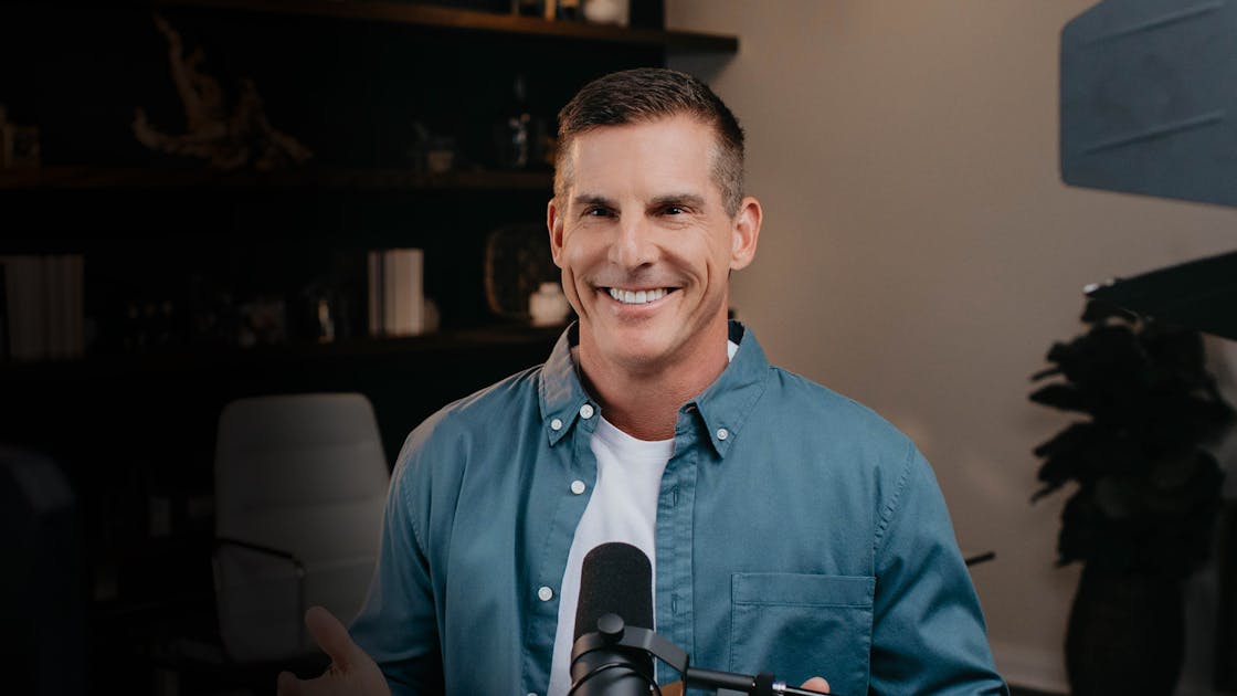 44 Books Every Leader Should Read | Craig Groeschel Leadership Podcast